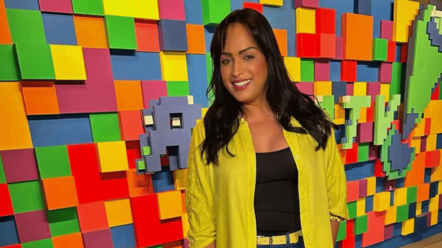 Lisa Gomes, repórter da RedeTV!, deixa emissora após 12 anos