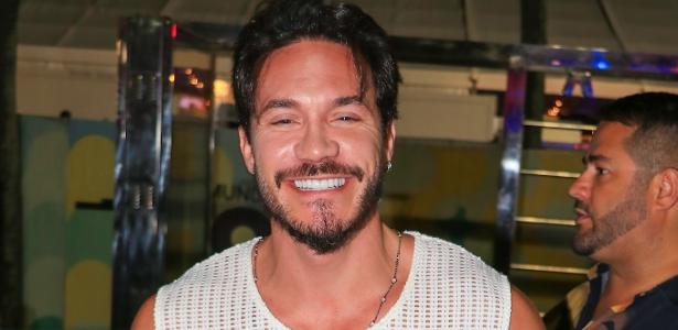 Ex-BBB Eliezer reage a críticas após virar evangélico