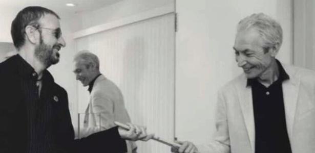 Morre Charlie Watts: Ringo Starr, baterista do Beatles, lembra fotos
