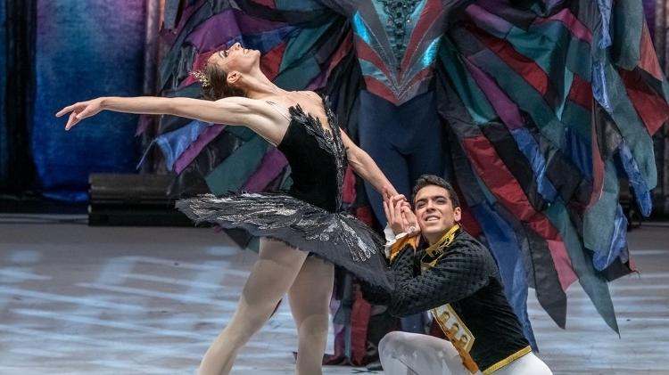 Cia Paulista de Dança apresenta: O Lago dos Cisnes