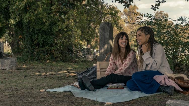 'Raymond & Ray', de Rodrigo García, traz luto e humor com Hawke e McGregor - 22/10/2022 - UOL Splash