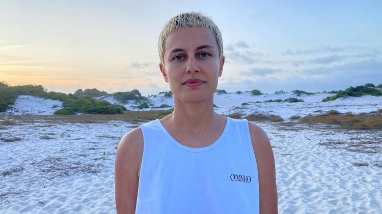 Quem é a cantora Maria Beraldo, nora de Deborah Bloch