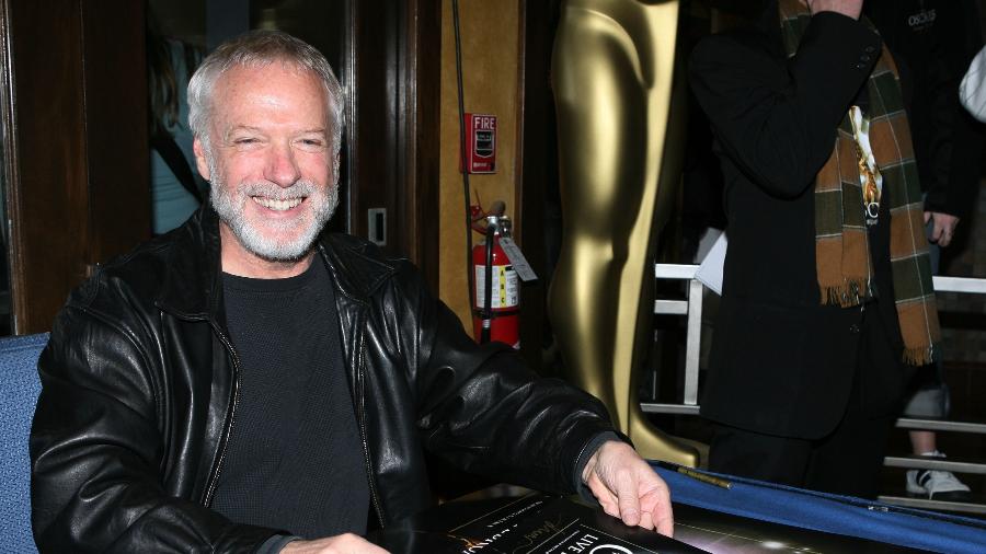 Drew Struzan, autor de pôsteres icônicos, morre aos 78