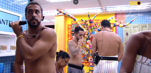 BBB 25: Delma fala de falta de café no VIP