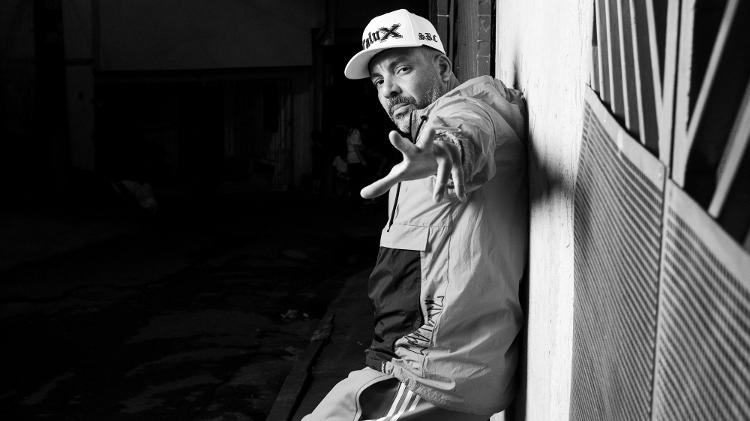 O samba de Dexter: 'Sem vínculo com minha raiz, não chego a lugar ...