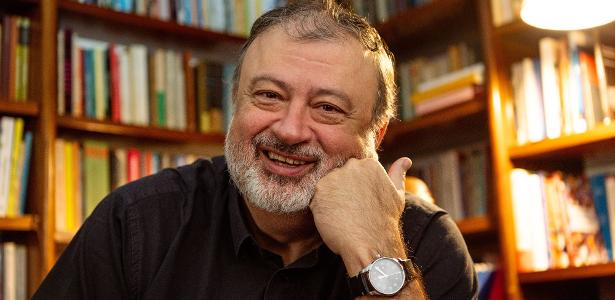 'Chance de dar errado é grande', diz Dunker sobre casal abrir relação