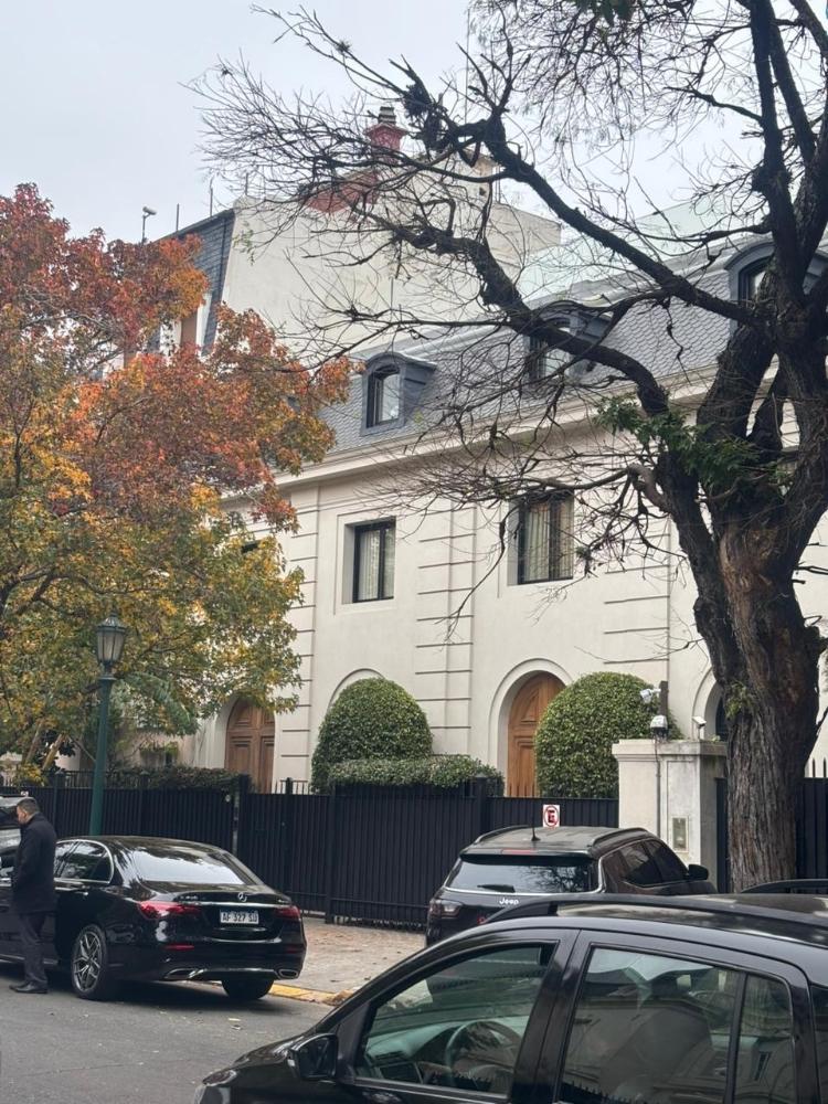 Argentina de Milei vira novo paraíso de Peter Thiel, dono da Palantir
