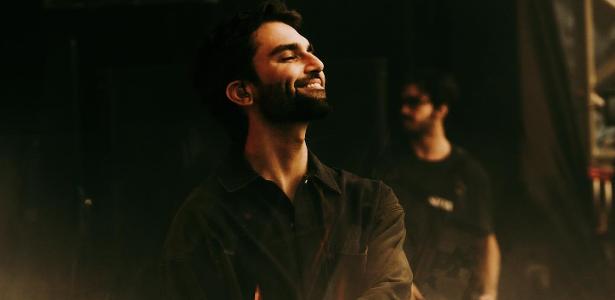 Zé Ibarra, Silva e Terno Rei trazem clima romântico no 2º dia do Coala