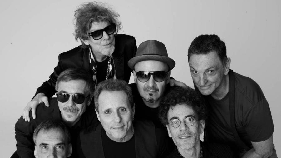 Show dos Titãs abre 'janelas de prazer temporal'; entenda